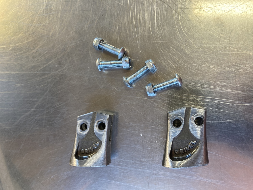 FS: La Sportiva boots, Sealskin Gloves, Grivel Hammers, toe bails