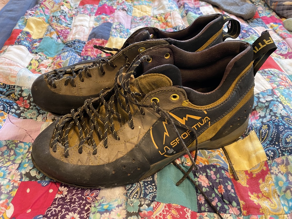 C4s C3s Rack Aliens Nuts Friends Random Aid Gear Slings Biners Jumars ...