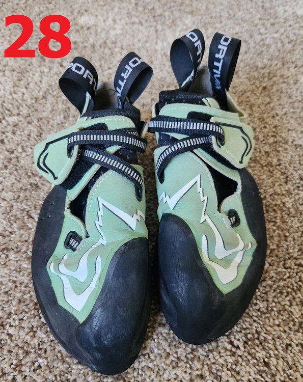 FS: SOLD ---- Trad gear, Shoes 42.5-Solution 39-Futura, Nylon slings ...