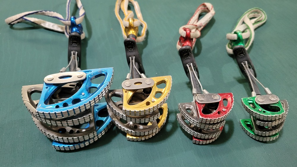 FS: REDUCED. Petzl Vario Dual connect, DMM Dragons!