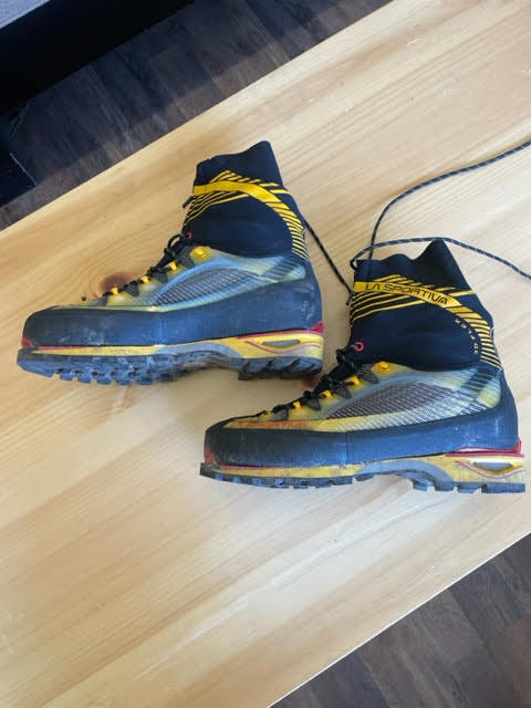 FS- ice boots, packs, quarks