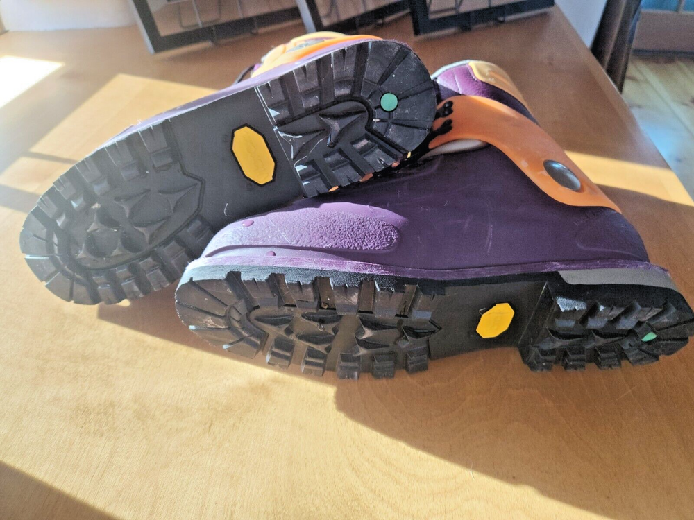 Tents, Bivies, Sleeping Pads, Hammocks, Headlamps, Guidebooks, Anda Uno ...