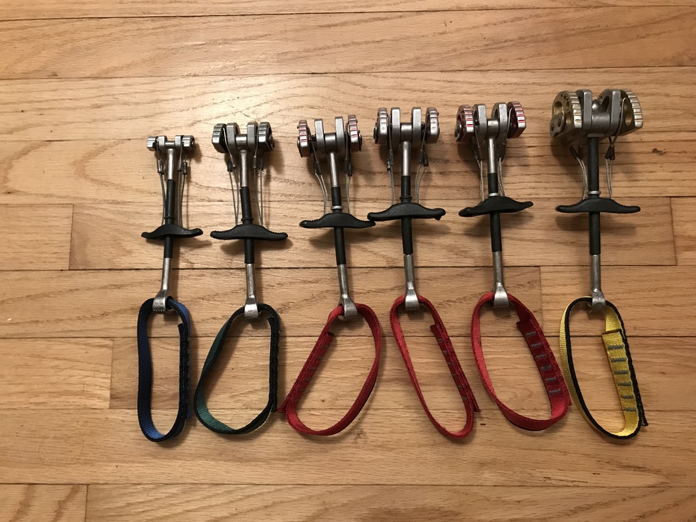 Updated FS: Red C3, Set of C4s, Neutrinos, Gibbon JibLine, racking ...