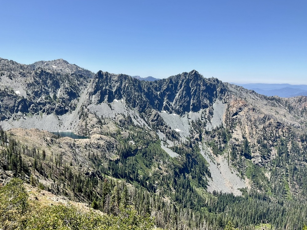 Trinity Alps choice traverse rec's