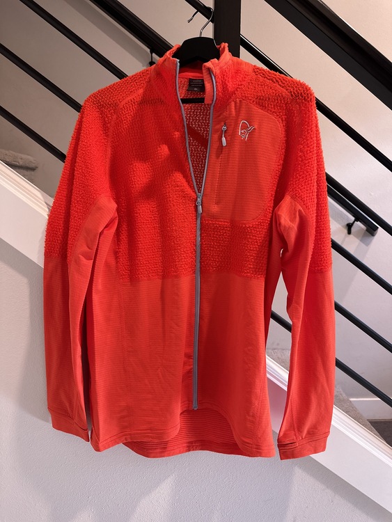 FS: Norrona alpha90 fleece Jacket, Mammut insulated hybrid Jacket