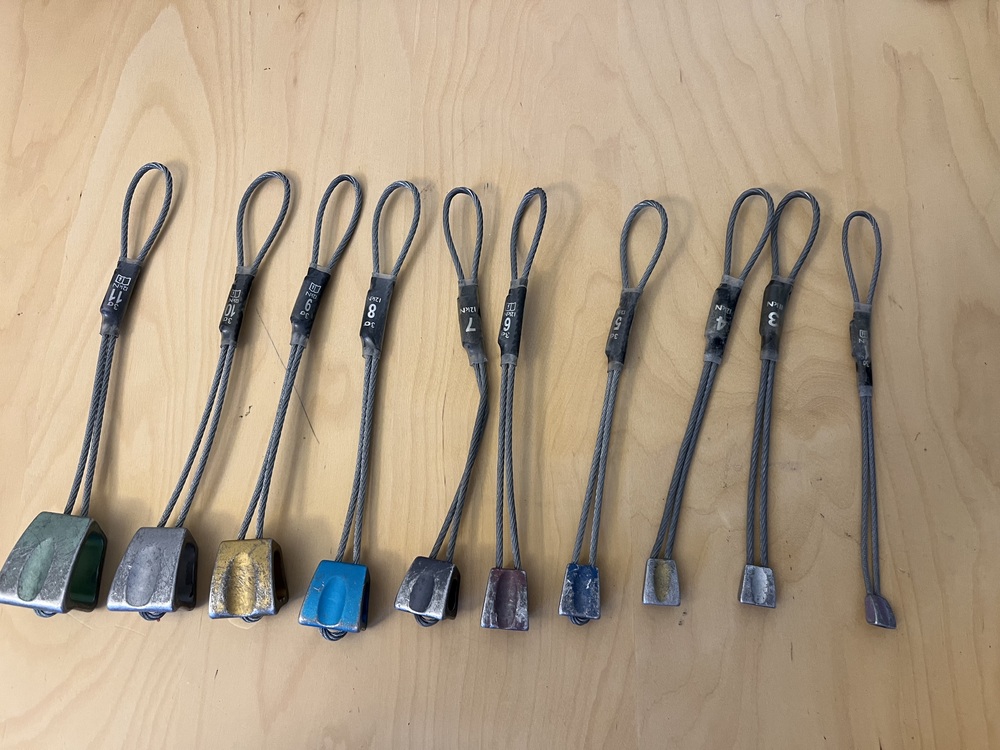 FS: Broken Totem and C4, .5 C4, DMM Nuts, Vapor V 38.5