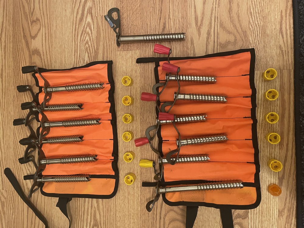 FS: Cheap Ice Screw Rack for Budding Leader