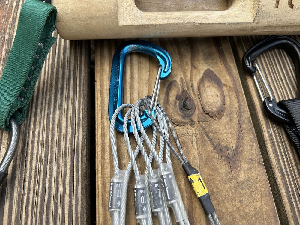 Items For Sale: Brand New BD Quickdraws, Practically new BD Offsets with racker, Trango mini ...