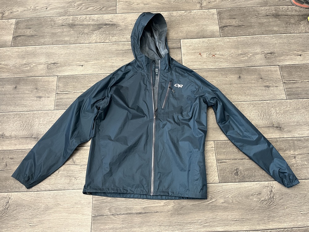 FS: Quickdraws, Carabiners, Shunt, Camp Hex Sz 11, Senchi Fleece, Jackets