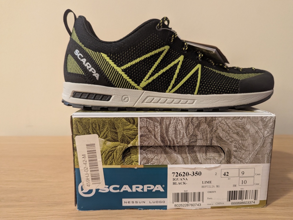 FS: NIB Scarpa approach shoes, men's size 9/42