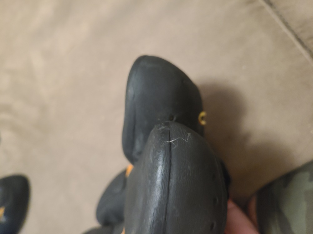 FS: WMN Sol Comps, Drago's, Patagonia, Hangboard