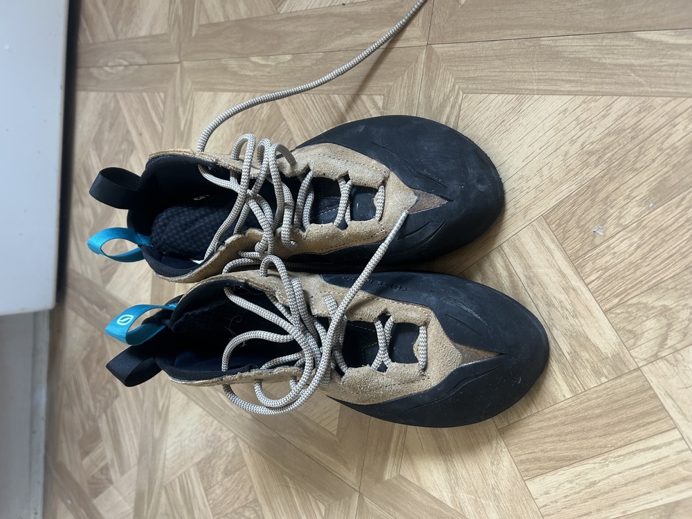 FS: Women’s Generator Mid size 42(NEW)*PRICE DROP*