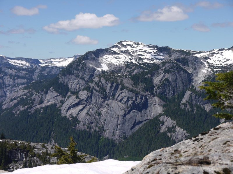 Rock Climbing in Amon Rûdh, British Columbia