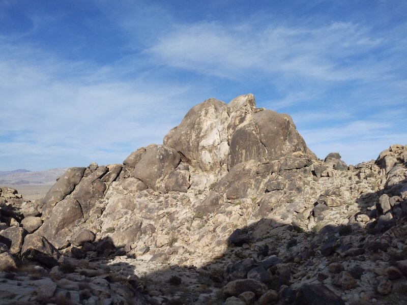 Rock Climbing in House of Beef Weasel, High Desert